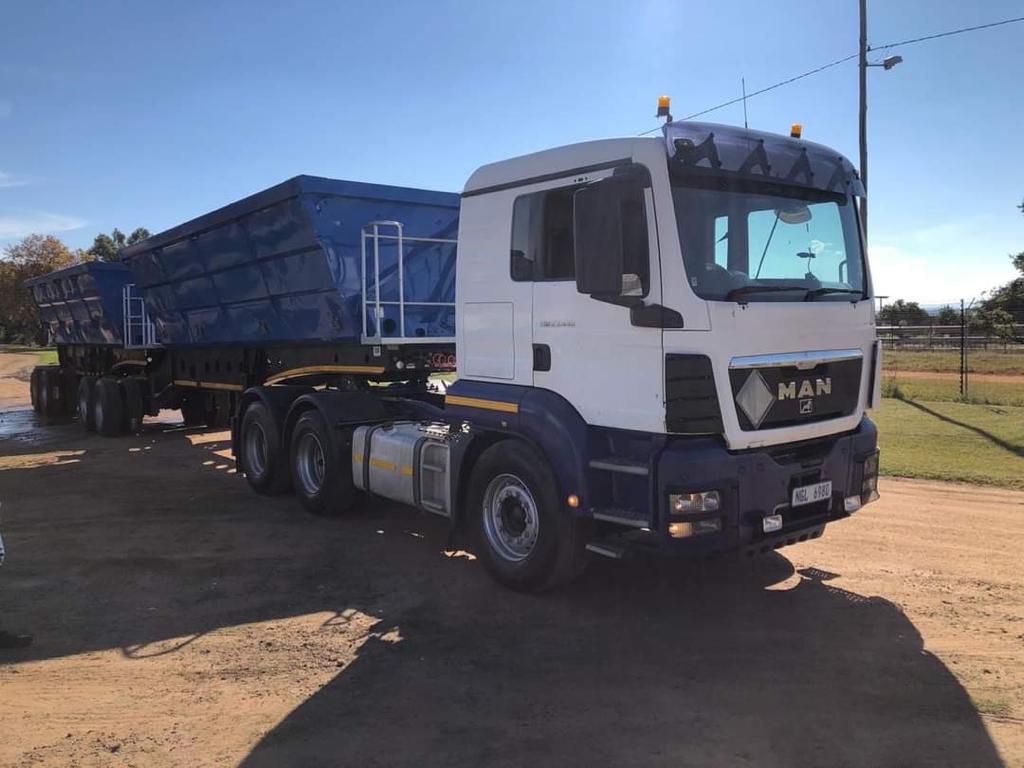 34 ton side tipper Trucks for hire